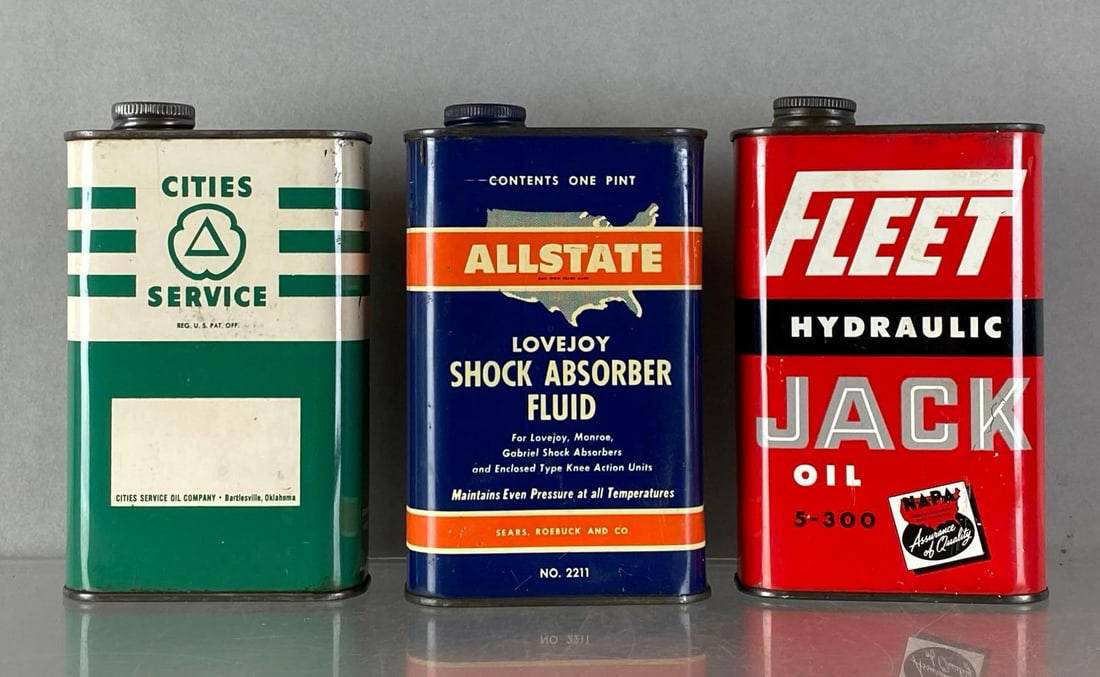 Group Of 3 Vintage Mechanical Fluid Cans Auction