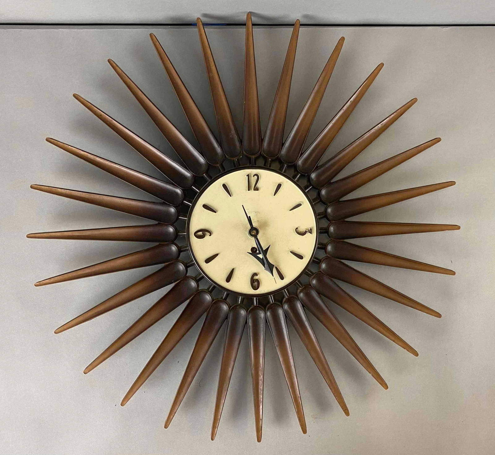 Vintage Syroco Sunburst Plastic Wall Clock Auction