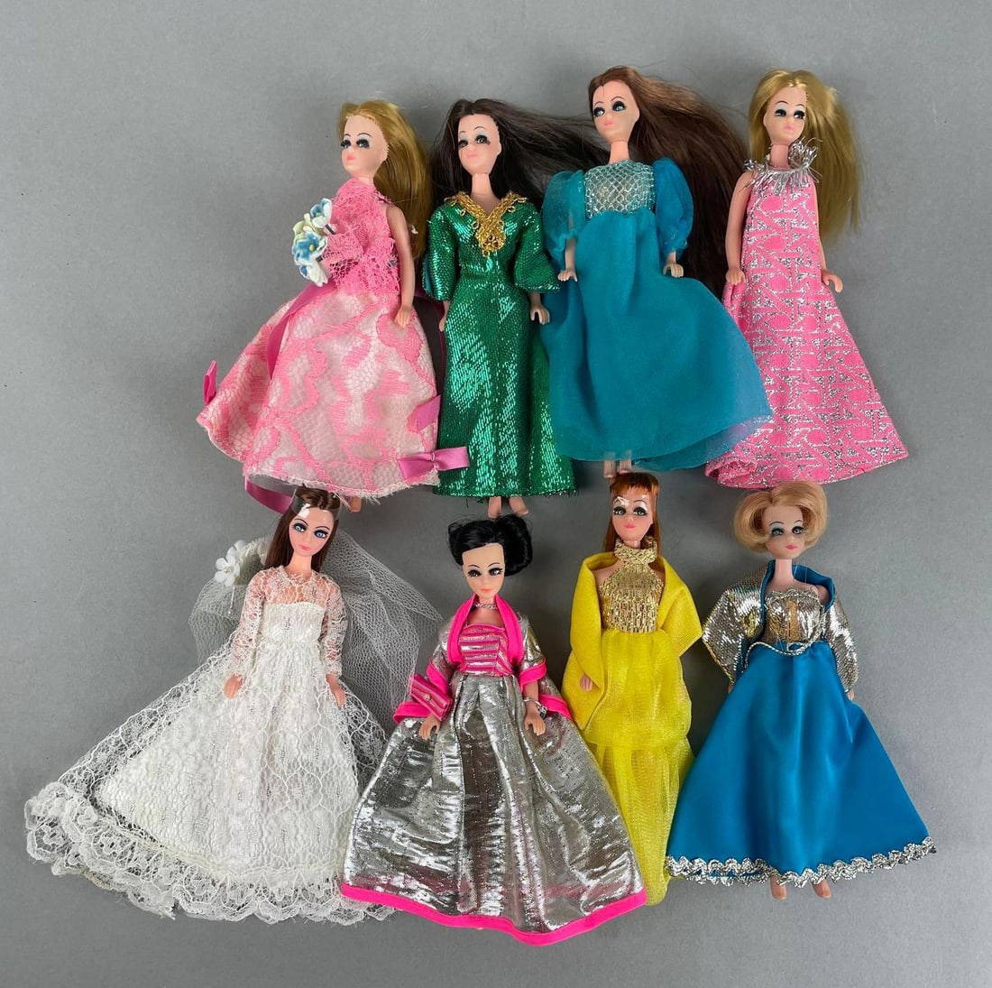 Group Of Topper Toys Dawn And Her Friends Dolls Auction