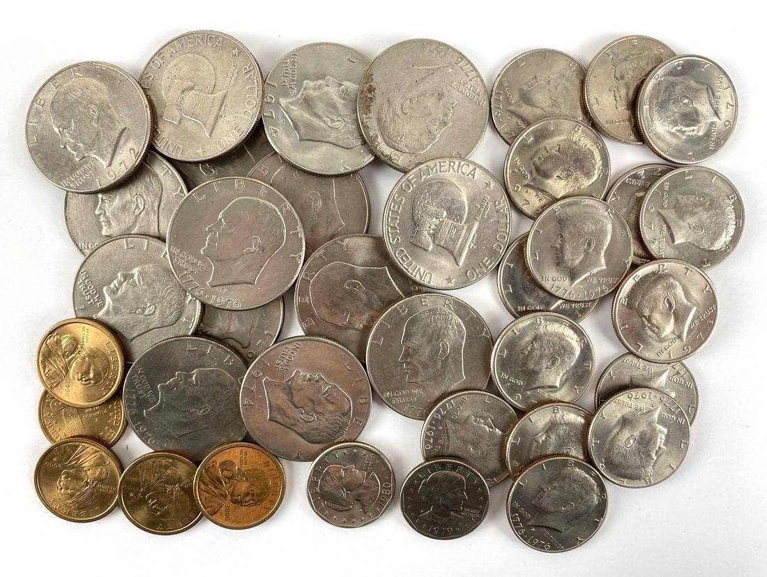 Group Of 30+ Us Currency Coins Auction