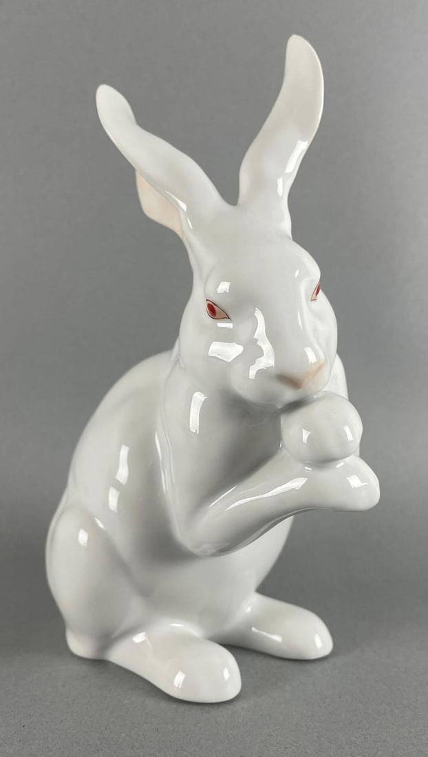 Herend Hungary Hand Painted Porcelain Rabbit Auction