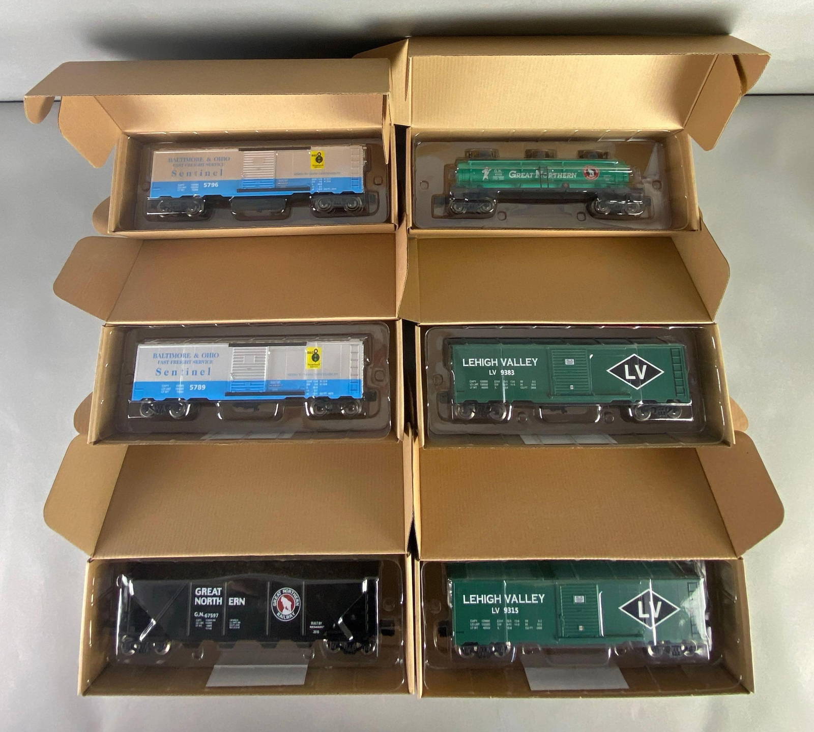 Group Of 6 Menards O Scale Model Train Cars Auction