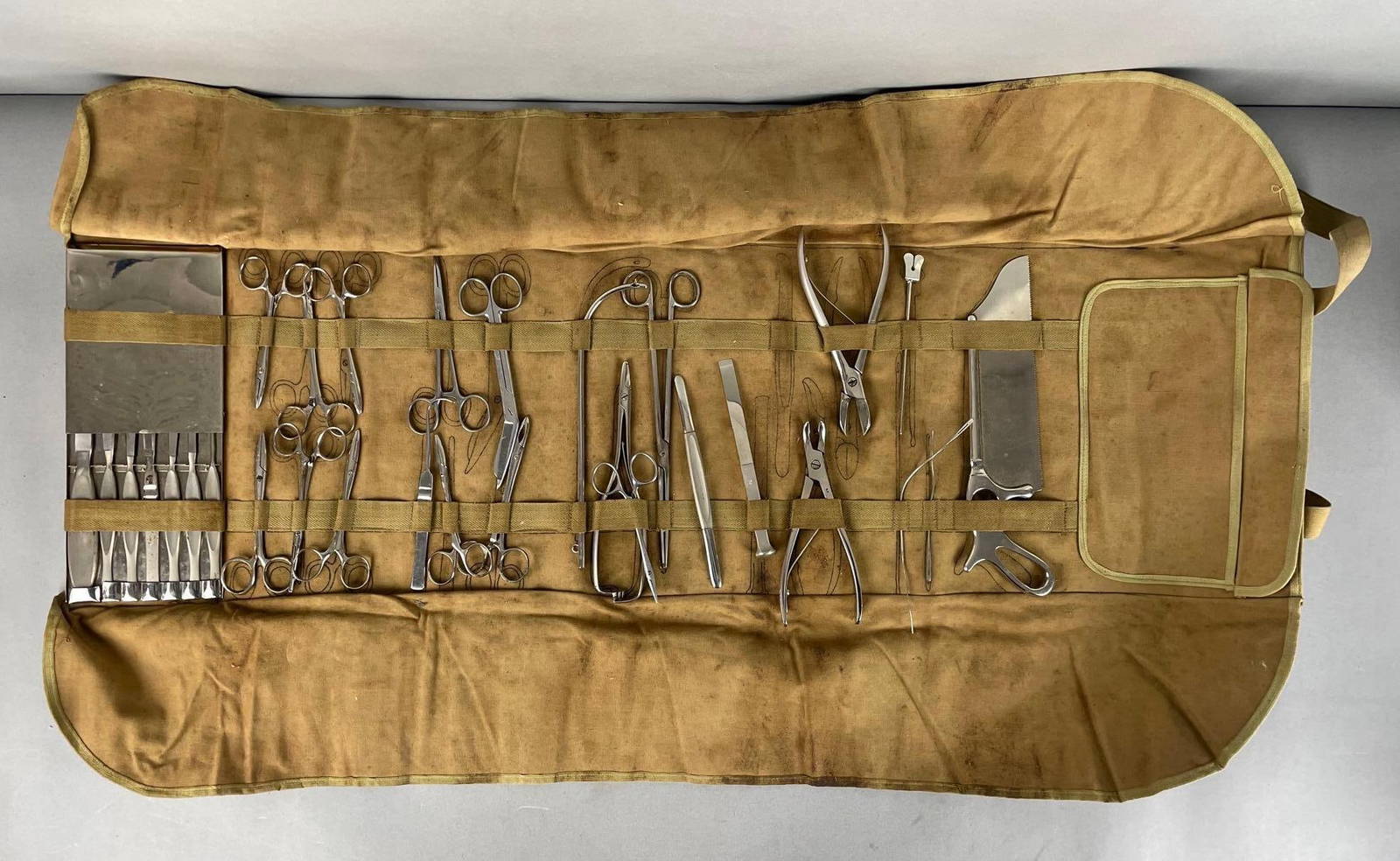 Ww1 U.s. Army Small Operating Case With Medical Tools Auction