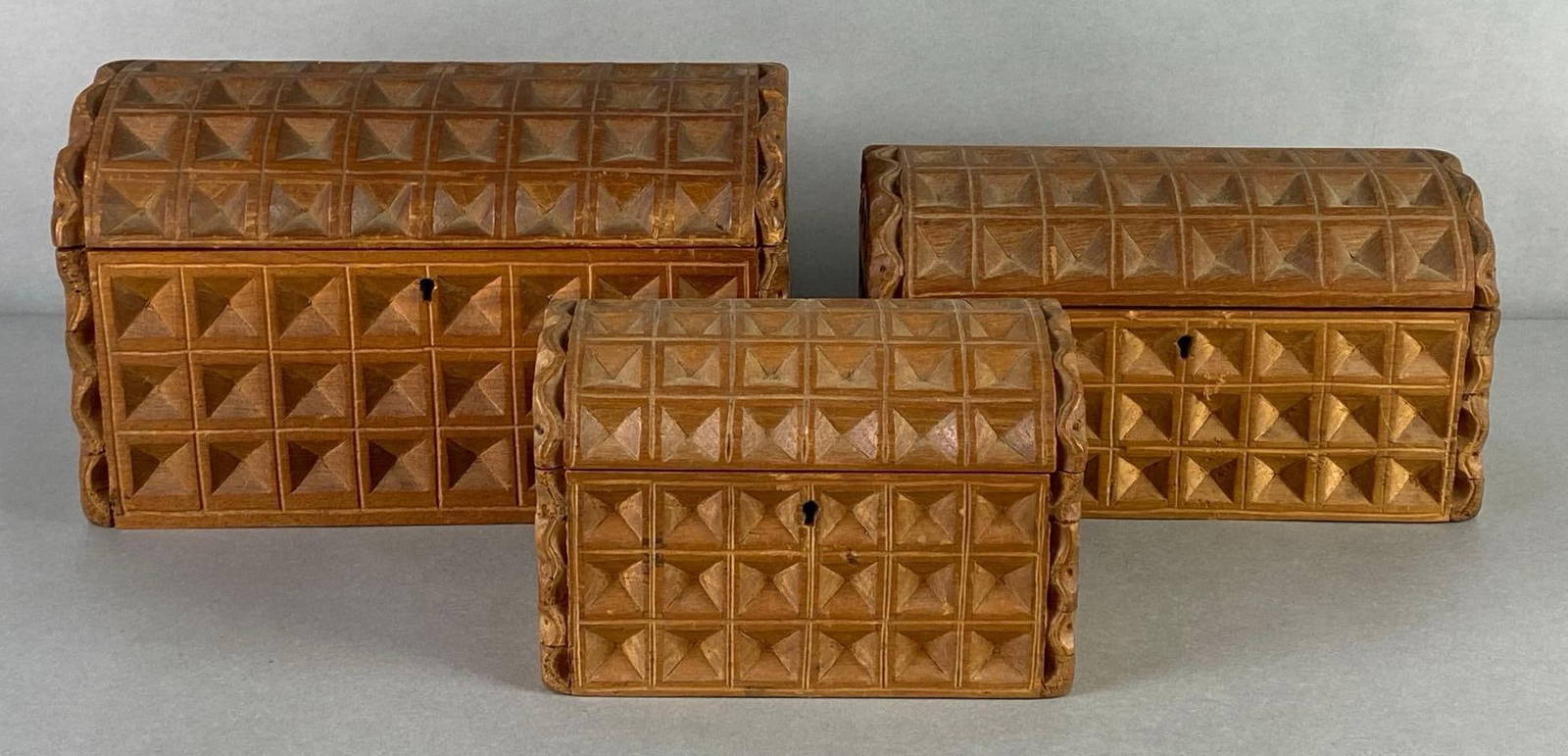 Set Of 3 Antique Wood Concave Square Pattern Nesting Boxes Auction