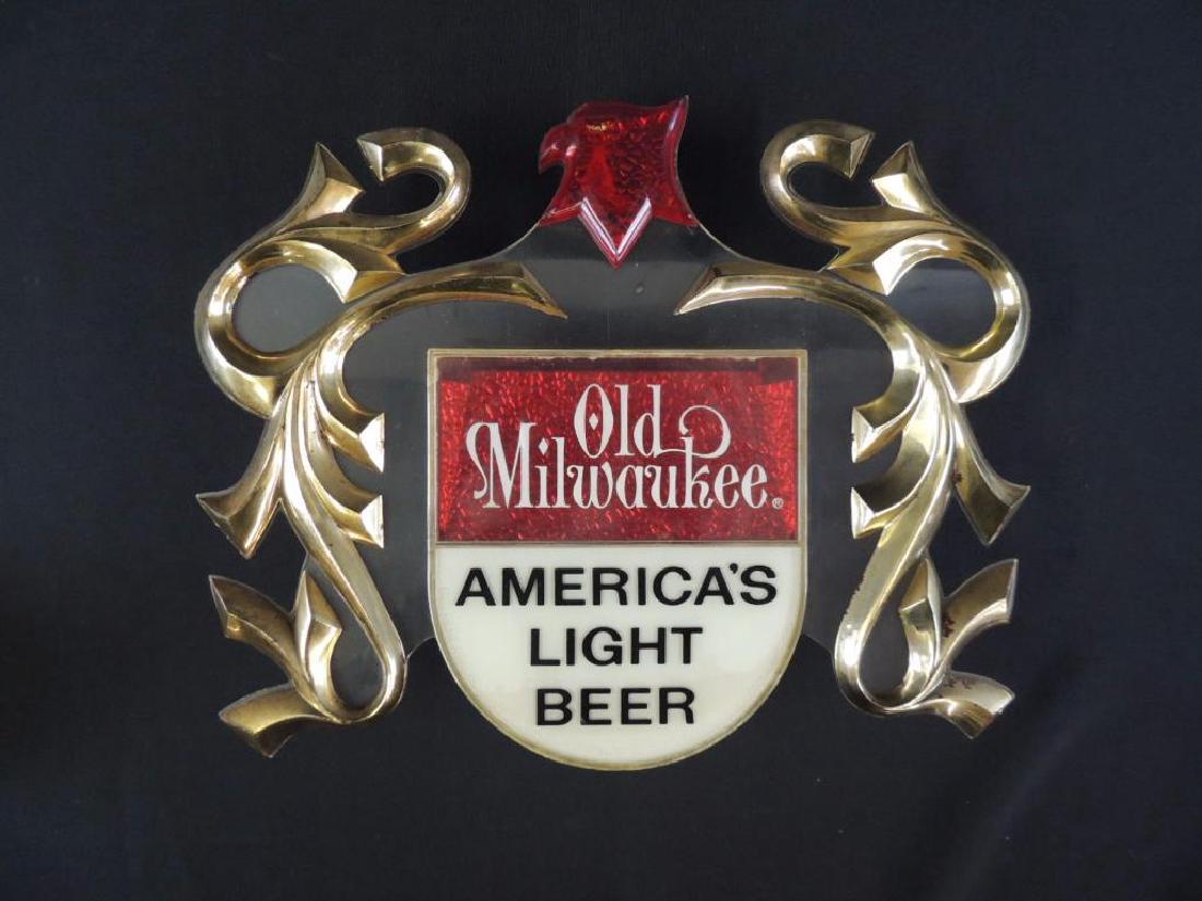 OLD MILWAUKEE BEER Neon Sign - Nov 15, 2014 | George L. Vaught in Texas