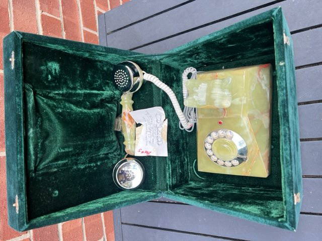 Hand Carved Jade Telephone Set Made In Pakistan