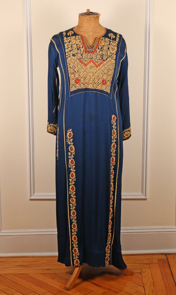 FOUR MIDDLE-EASTERN ROBES - Jul 13, 2014 | Butterscotch Auction in NY