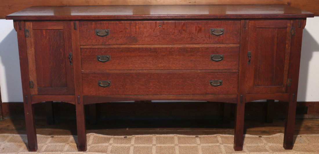 LIMBERT ARTS & CRAFTS OAK SIDEBOARD - Nov 16, 2014 | Butterscotch ...