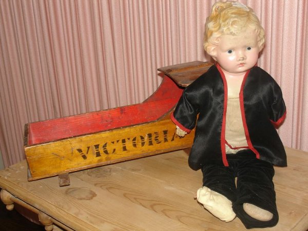 442: METROPOLITAN DOLL, CO. U.S.A. 1924-1929, SHOULDE