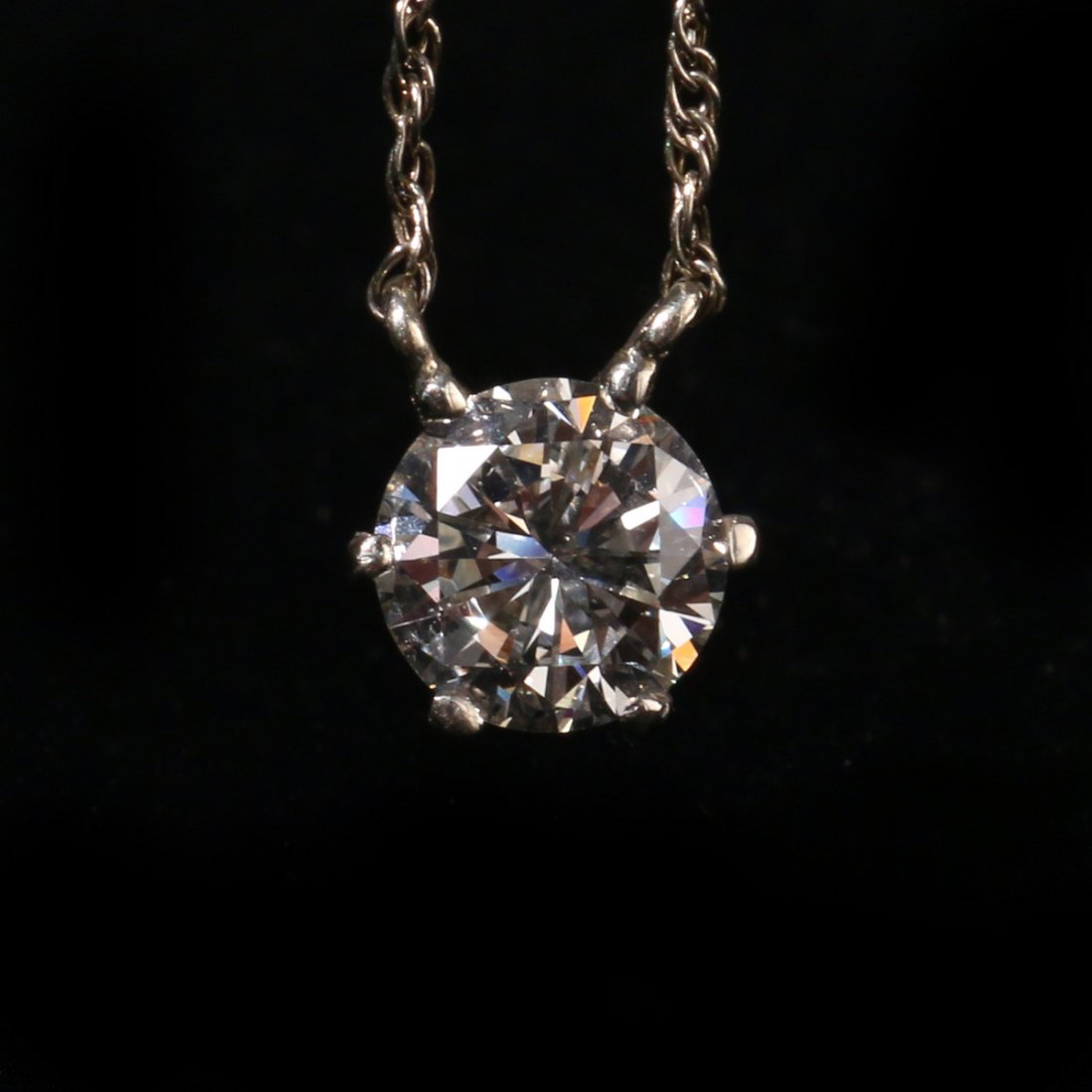 1.65ct Diamond Pendant