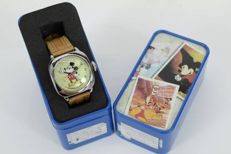Vintage Disney Mickey Mouse Watch In Box