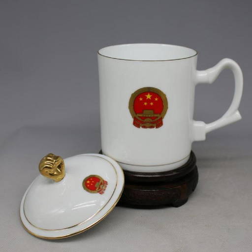 Chinese Porcelain White Glaze Lidded Cup With National