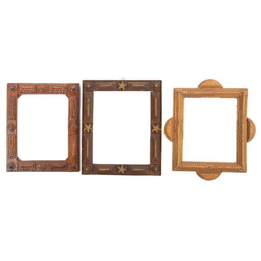 Three Tramp Art Notch Carved Frames (#1333) on Dec 10, 2022 | Alex ...
