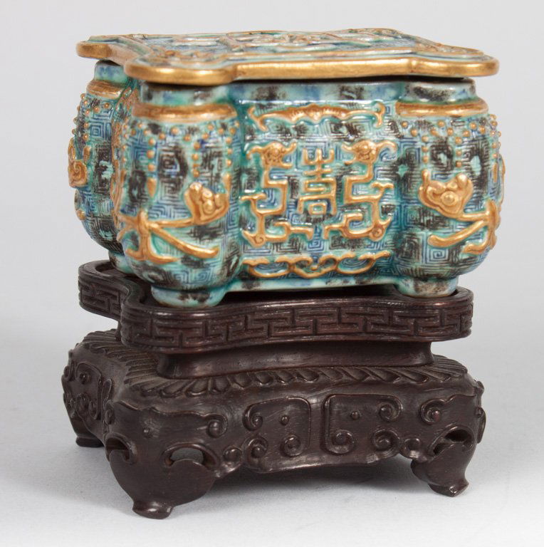 Chinese porcelain seal box - Mar 09, 2014 | Alex Cooper in MD