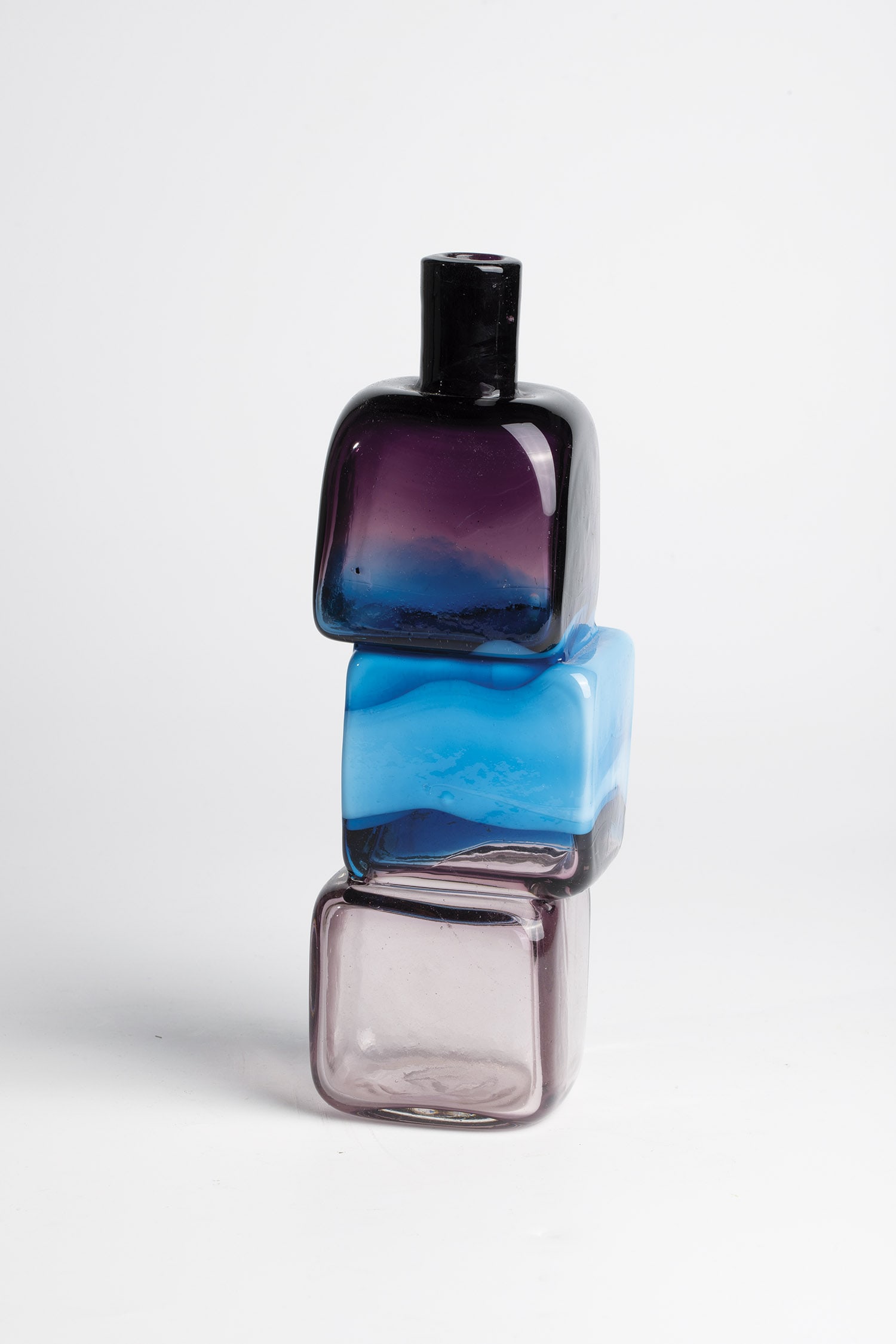 Vase ''drunken Bricklayer'' Attributed Design Auction