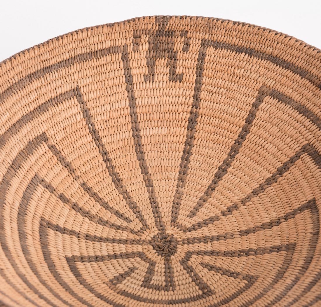 Pima Tray Basket, Man in the Maze Design