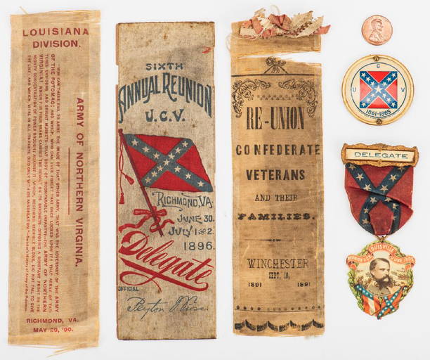 5 Ucv Reunion Ribbons, Badges, Buttons