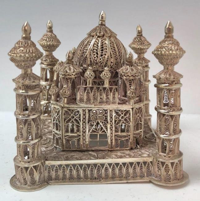 INDIAN FILIGREE SILVER MODEL OF TAJ MAHAL