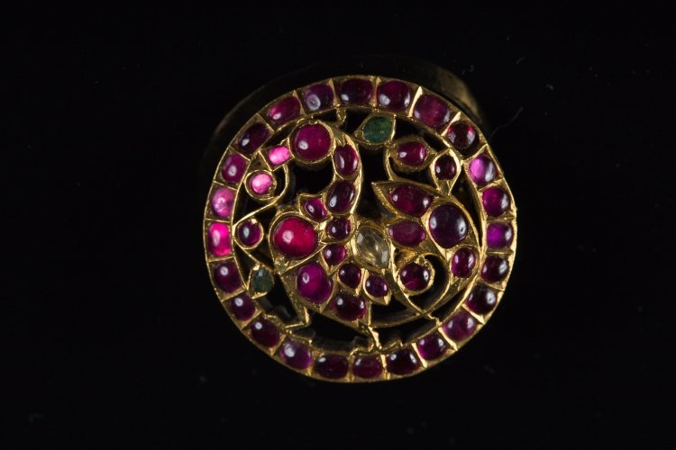 An antique Indian button
