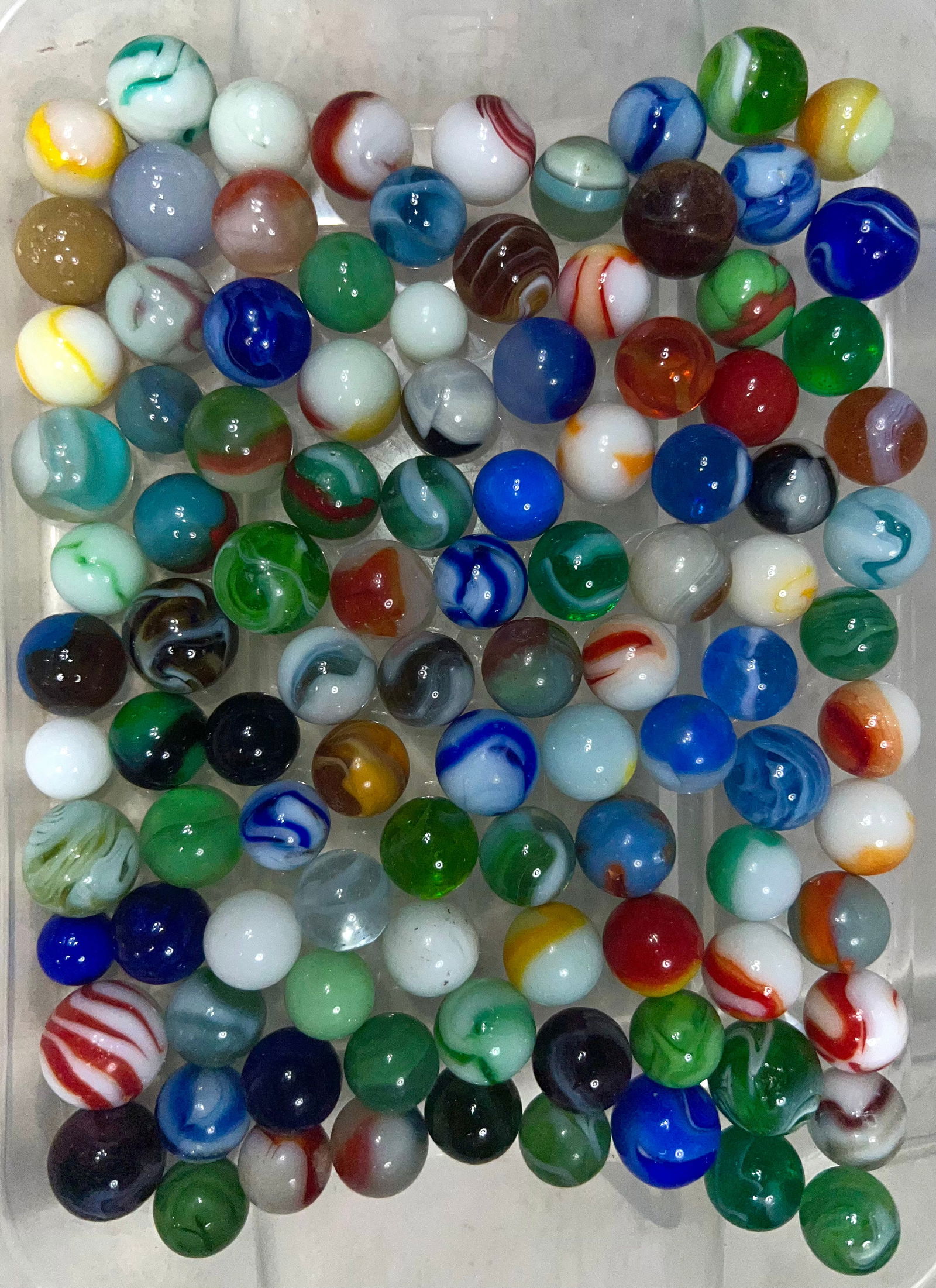 Assorted Machine-made Marbles 101 In Total Auction