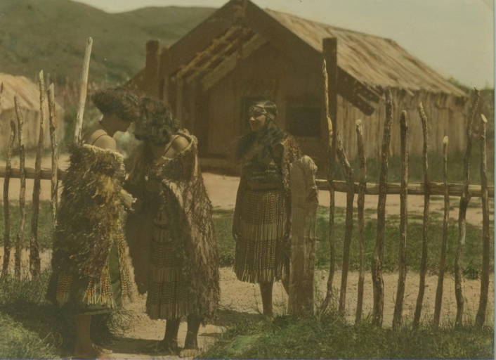 Hongi, Maori Salutation, Rotorua, North Island, Nz