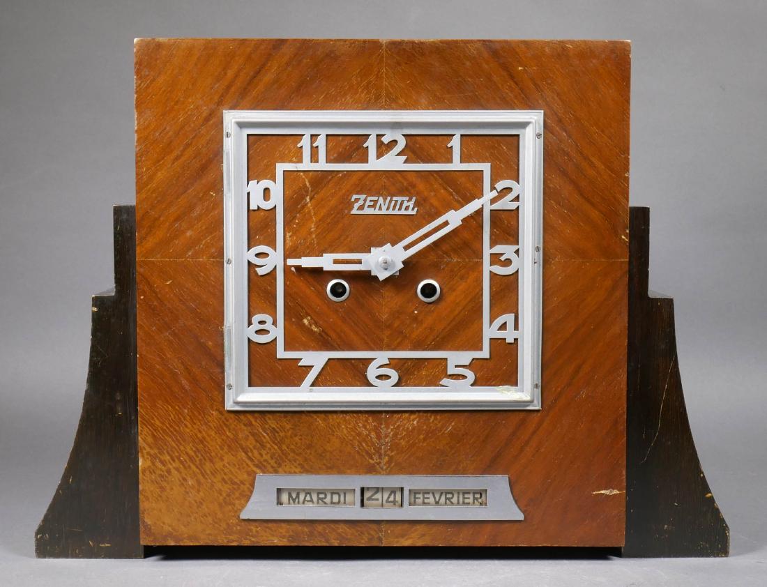 Zenith Art Deco Coin Operated Calendar Clock
