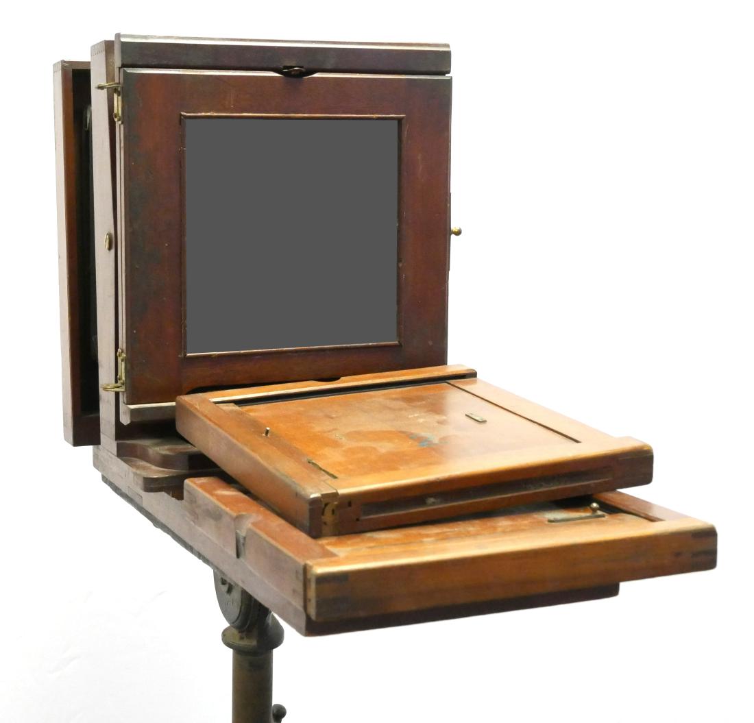 CAMERA Antique Wood Bellows Box View