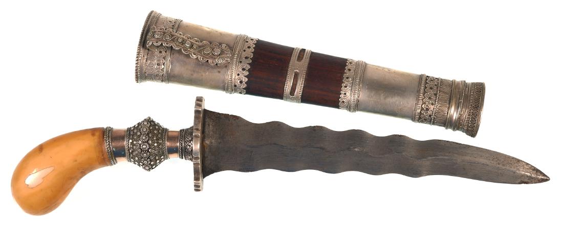 Moro Punal Or Gunong Knife, Lazo Estate