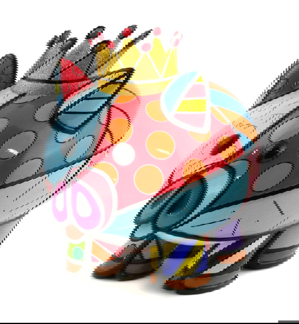 Romero Britto "royalty" Pig Sculpture Auction