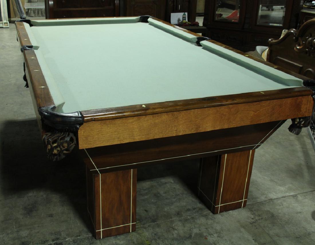 BRUNSWICK 8FT OAK POOL TABLE