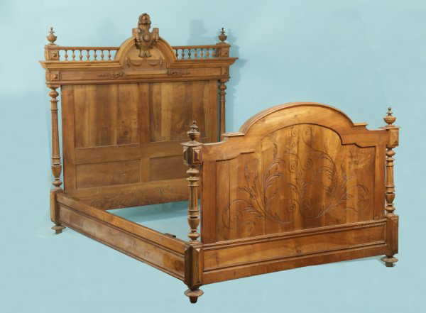 87: ANTIQUE PINE GOTHIC REVIVAL BED, CIRCA 1850