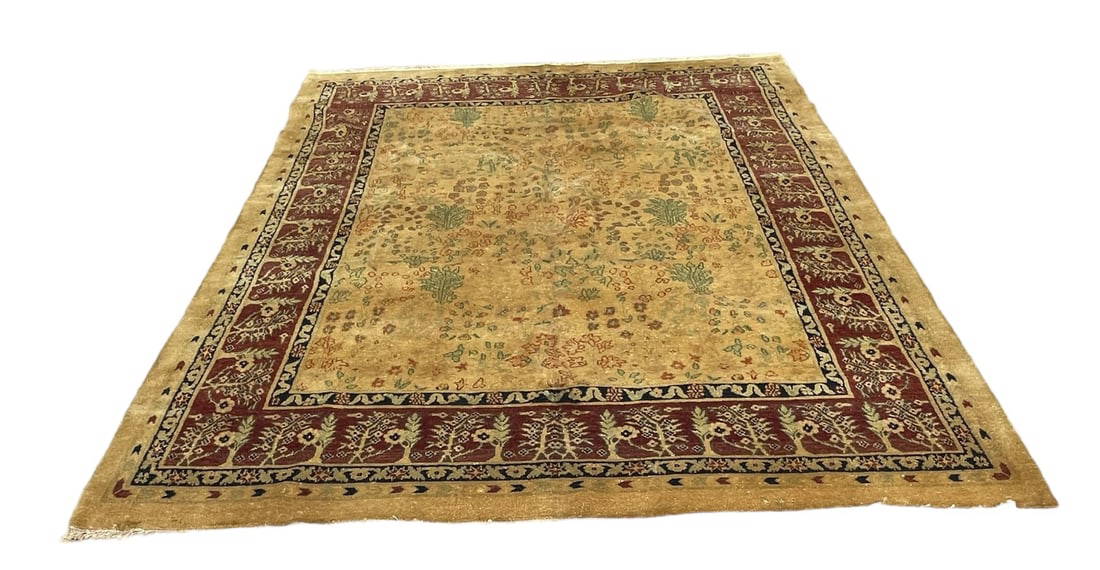 Egyptian Alexandria Rug Auction