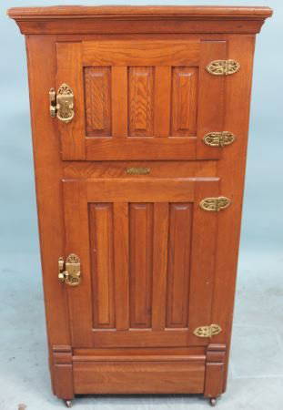 Puritan Oak Ice Box
