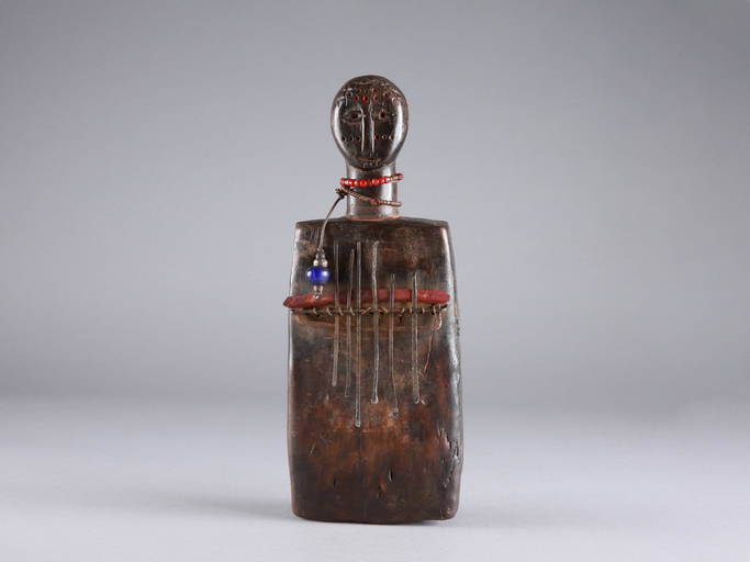 A Kwere Lamellaphone, "mucapata"