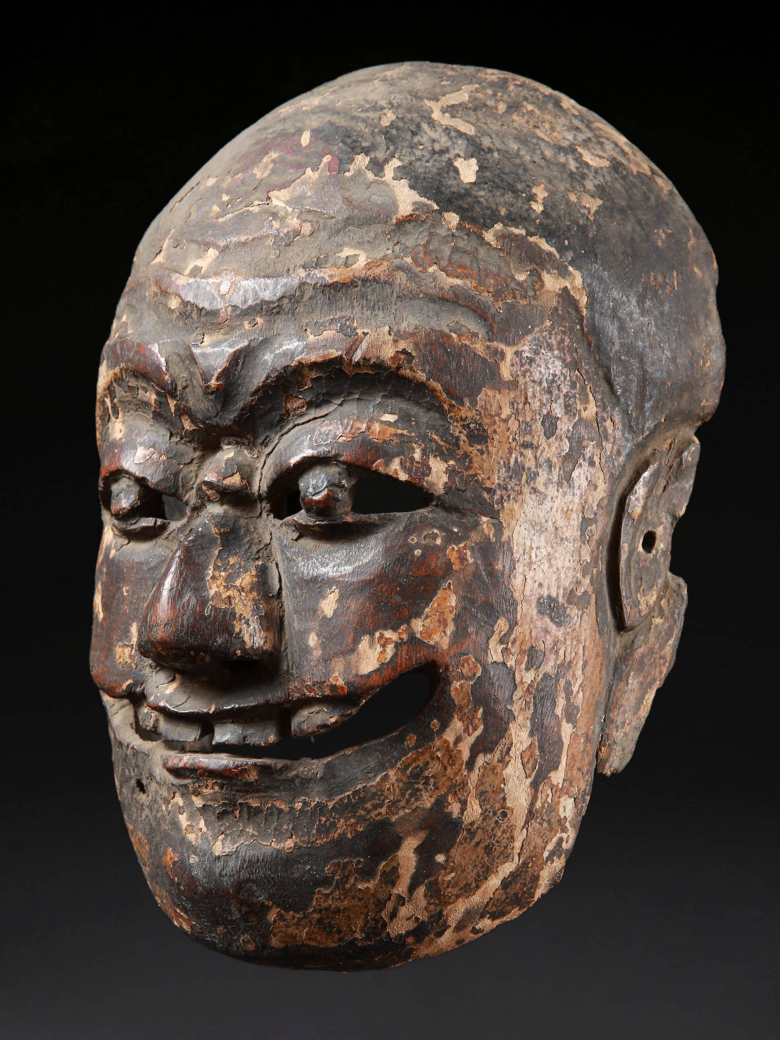 A Chinese Nuo Mask, "heshang" Auction