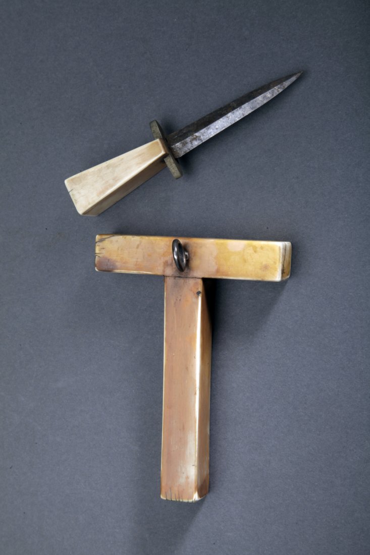 19th Century Ivory Crucifix Vampire Killing Dagger