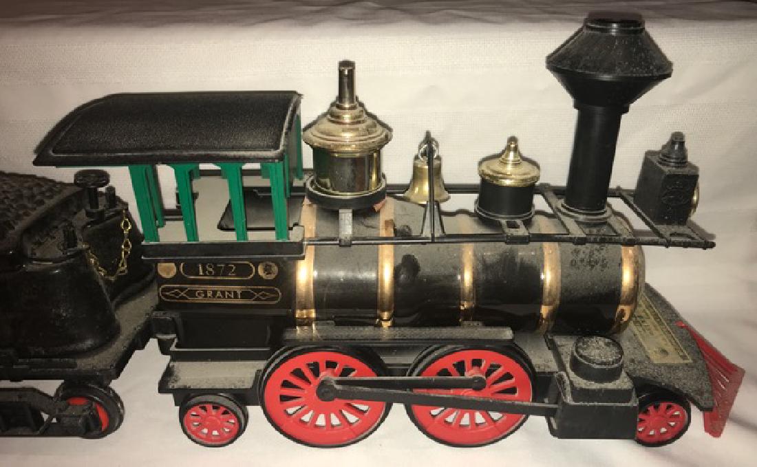 Rare Jim Beam Central RR of NJ Train Set w/ Track