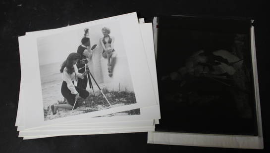 (3) Photos Model Maria Stinger