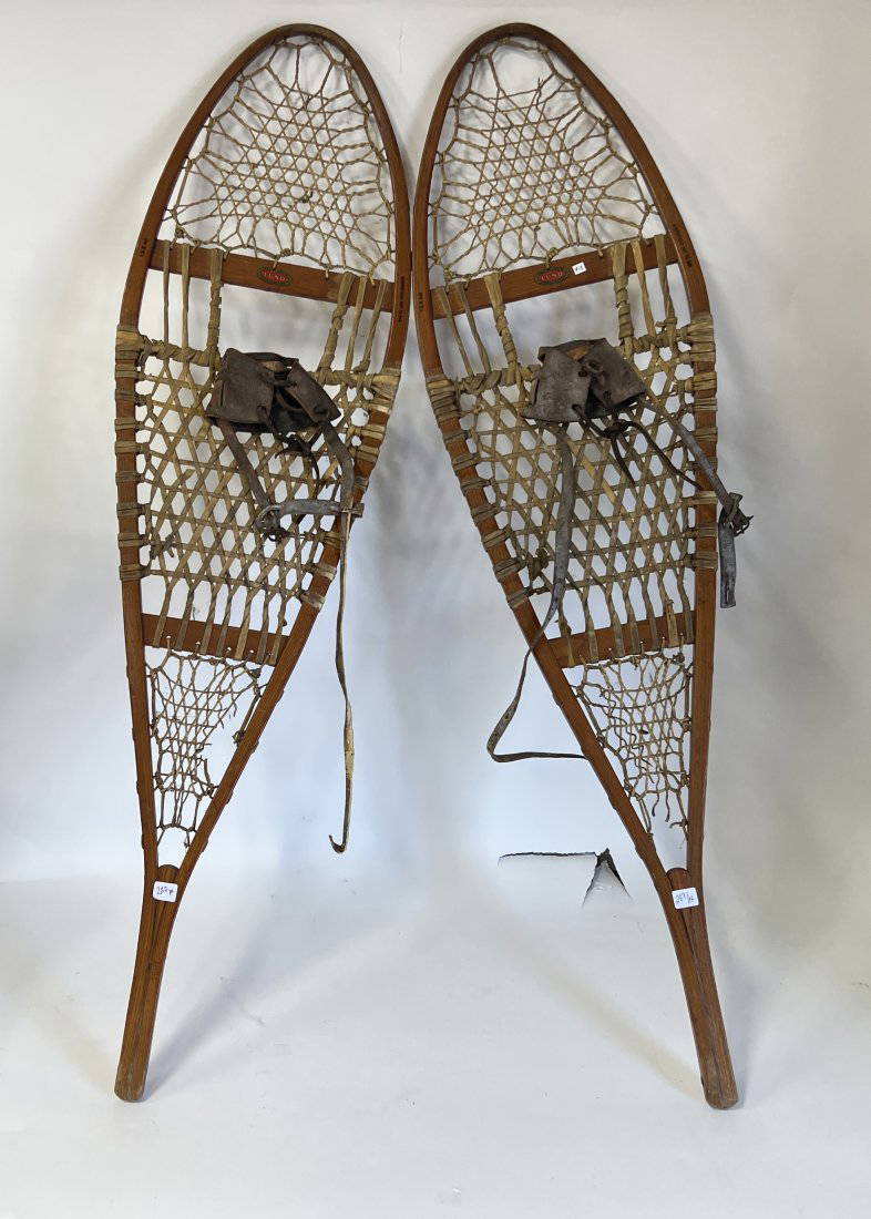 Pr. Vintage Lund Snowshoes Auction