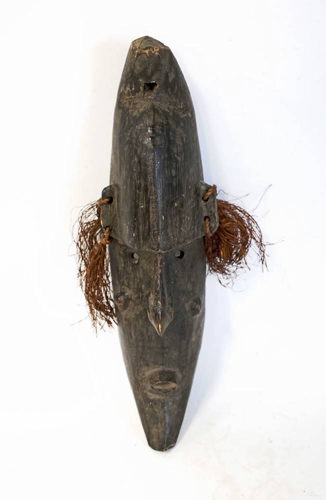 A Small Oceanic Status Mask Auction