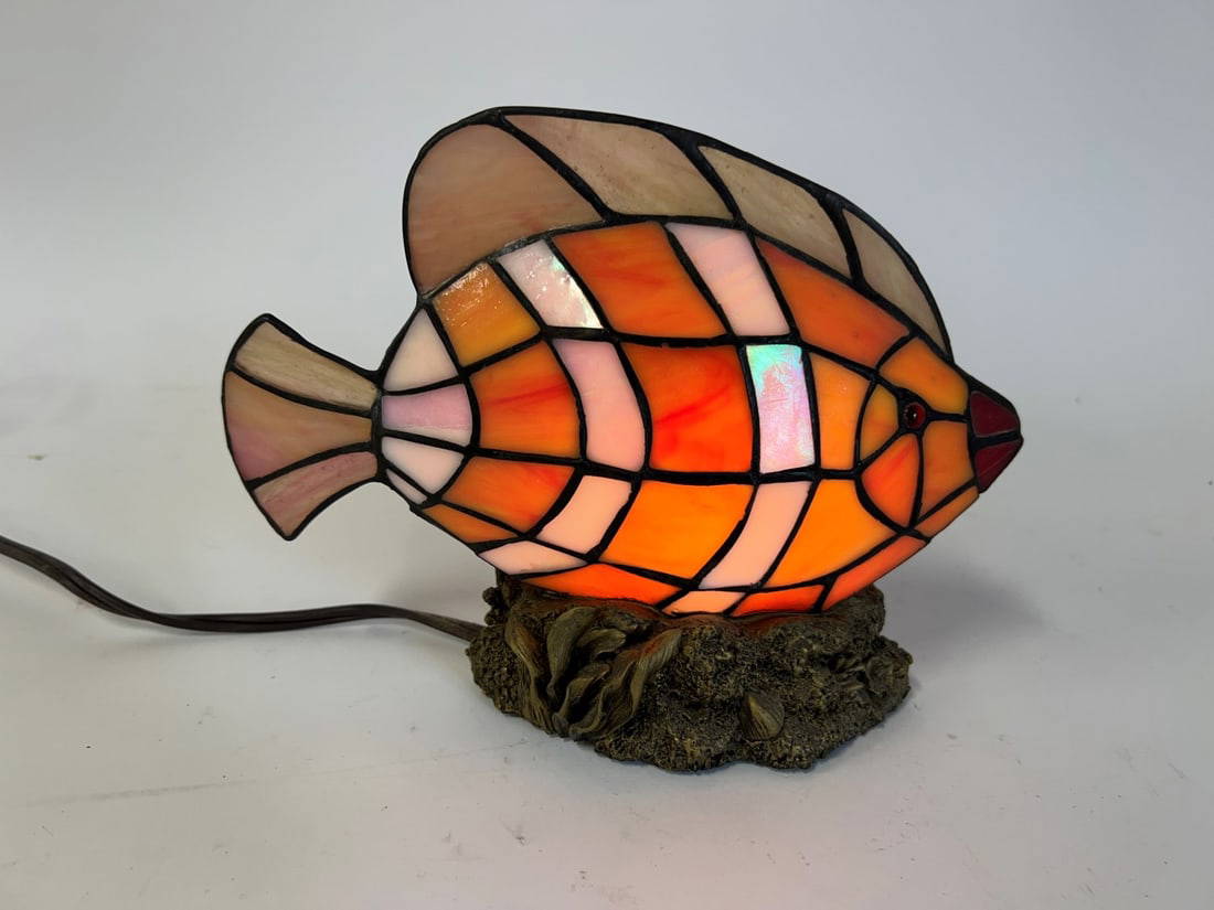 Unusual Leaded Glass Fish Lamp Auction