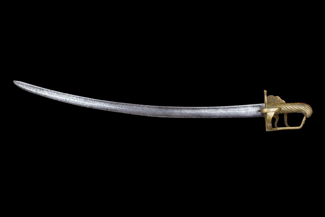 A SHORT SAXON SABRE SWORD, 18TH CENTURY