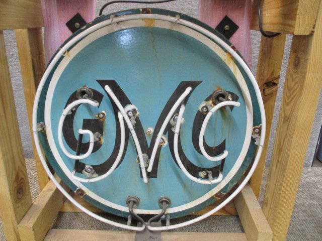 Porcelain Neon Gmc Dealer Sign
