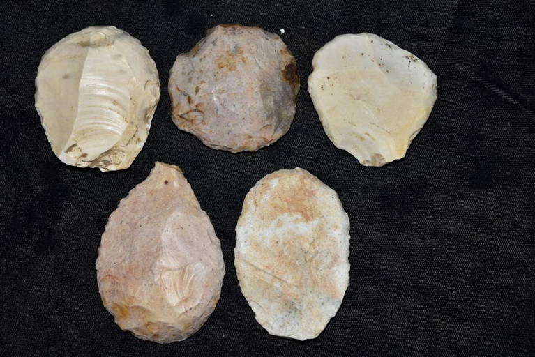 5 Round Blunt End Scrapers Ex Ryan Stone, Mo