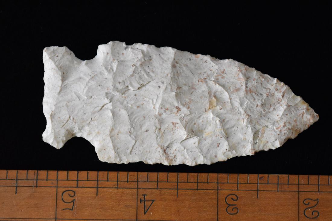 3 5/8" Godar Point, very thin, small Nick to base, - Lot 0136 ...