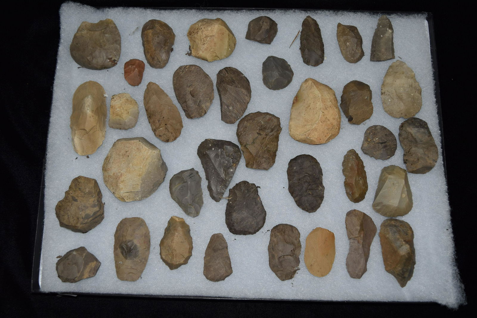 36 Mostly Dover Chert End Scrapers and Other Tools from - Sep 22, 2019 ...