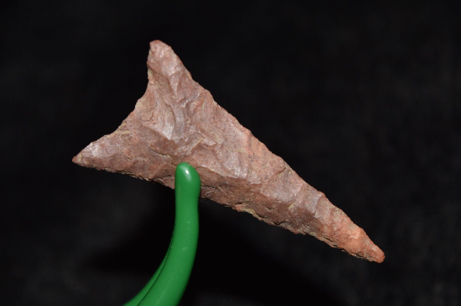 1 1/4" Madison Point, Kentucky, Gem Grade Arrowhead,