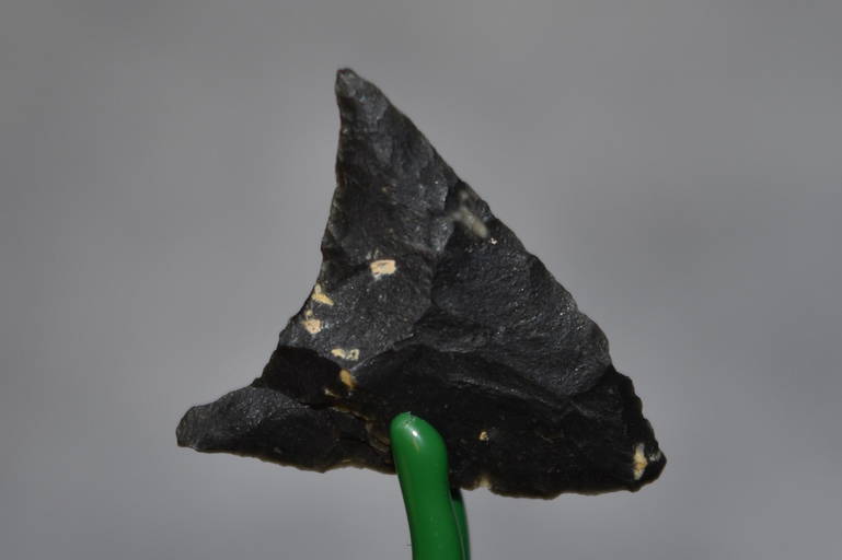 7/8" Madison Point, Kentucky, Gem Grade Arrowhead,