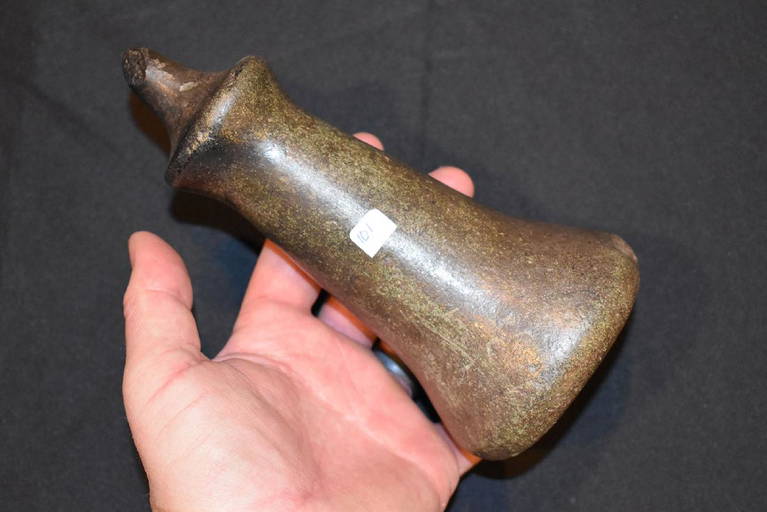 Northwest Coast nipple top hand maul - Feb 11, 2017 | Heartland ...