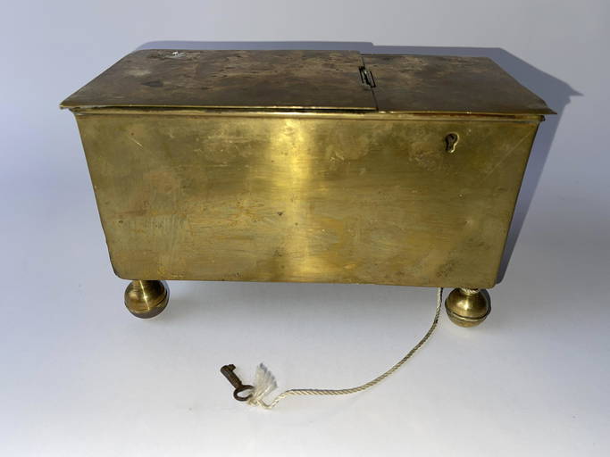 Rare English Brass Tobacco Honor Box